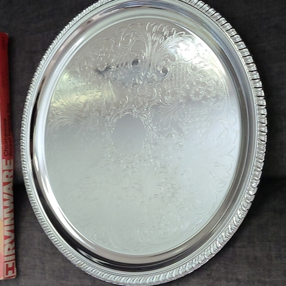 Irvinware | Dining | Vintage Irvinware Chromeware Round 2 Inch Serving ...